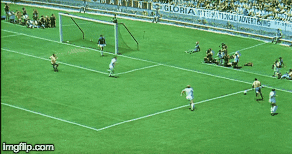 Pele on the toughest defender he faced, his 1,000th goal and more ...