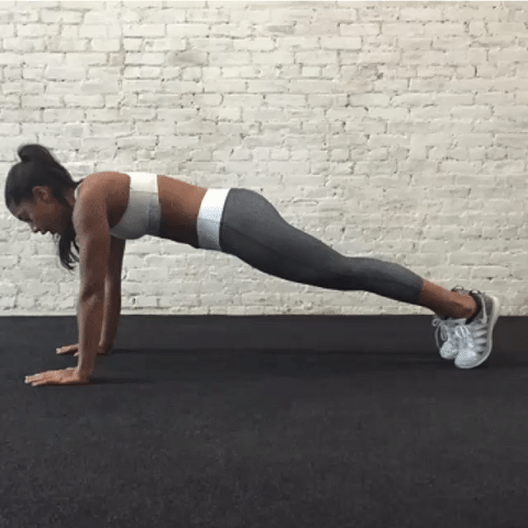 ¿De viaje? Ejercicios para hacer en tu cuarto de hotel