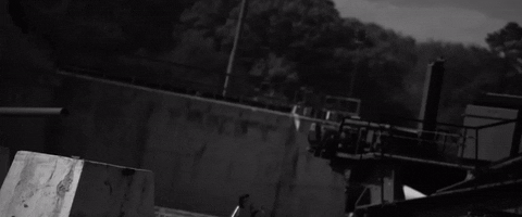 U.S. Navy rail gun test fire : gifs