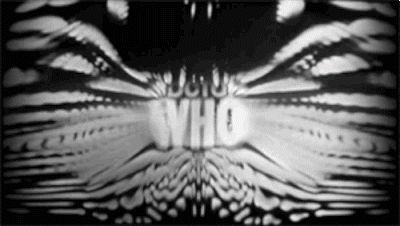 Doctor Who (Classic) / Zikuvikuzi